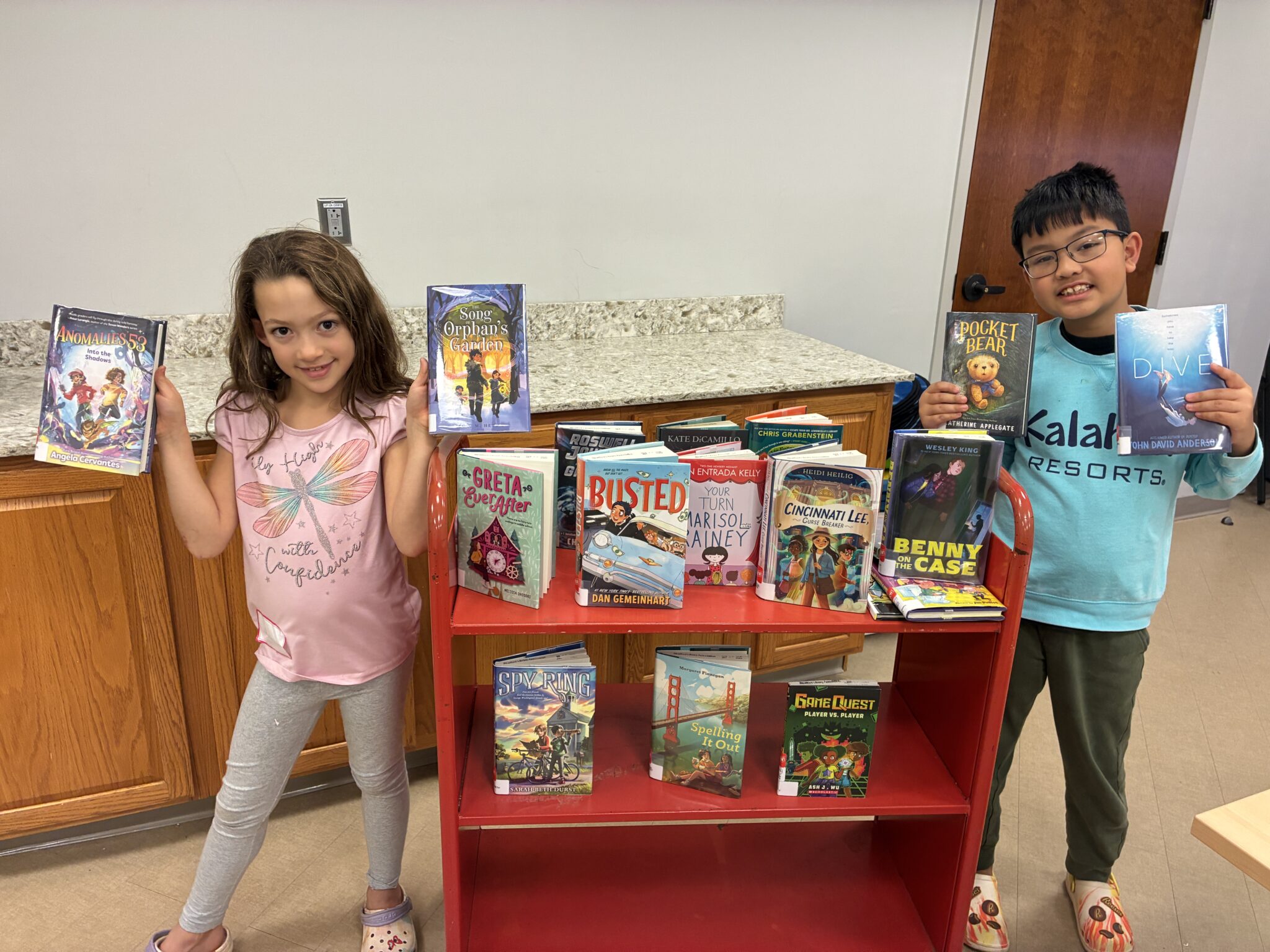 Stratford CrierStratford Library Association-Young Readers Book Reviews